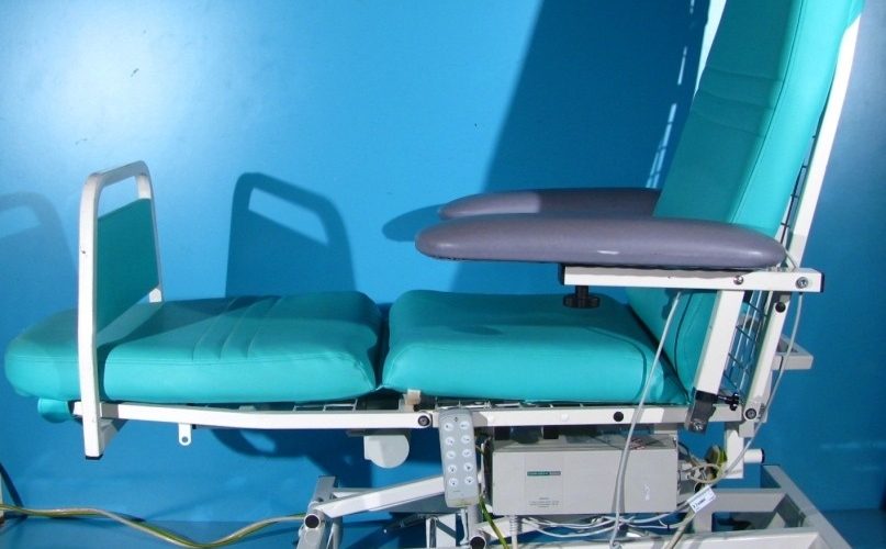 Scaun medical electric pentru tratament și recoltare sânge Digiterm ...