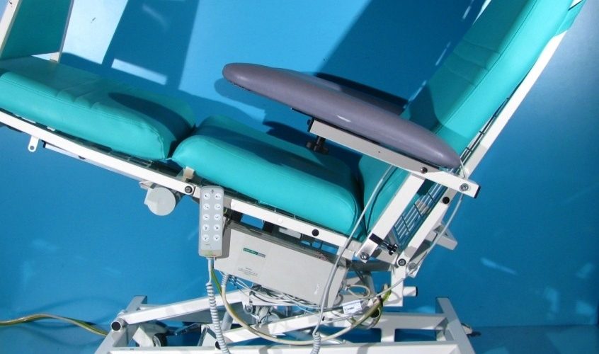 Scaun medical electric pentru tratament și recoltare sânge Digiterm ...